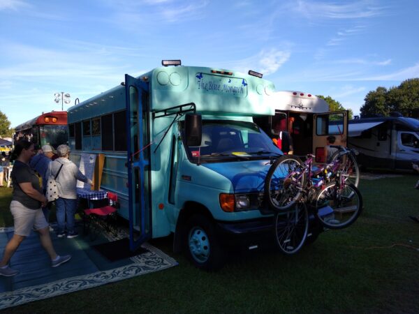 Choosing A Skoolie - The Ultimate Guide - Skoolie Project